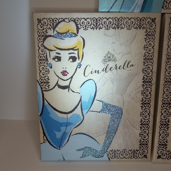 Disney | Wall Decor | Disney Princess Canvas Art Set Cinderella Ariel ...